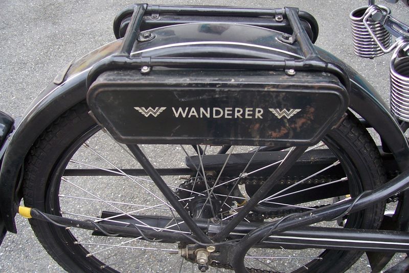 Wanderer 100 Oldtimer Motorrad mit Fotos | Restaurieren